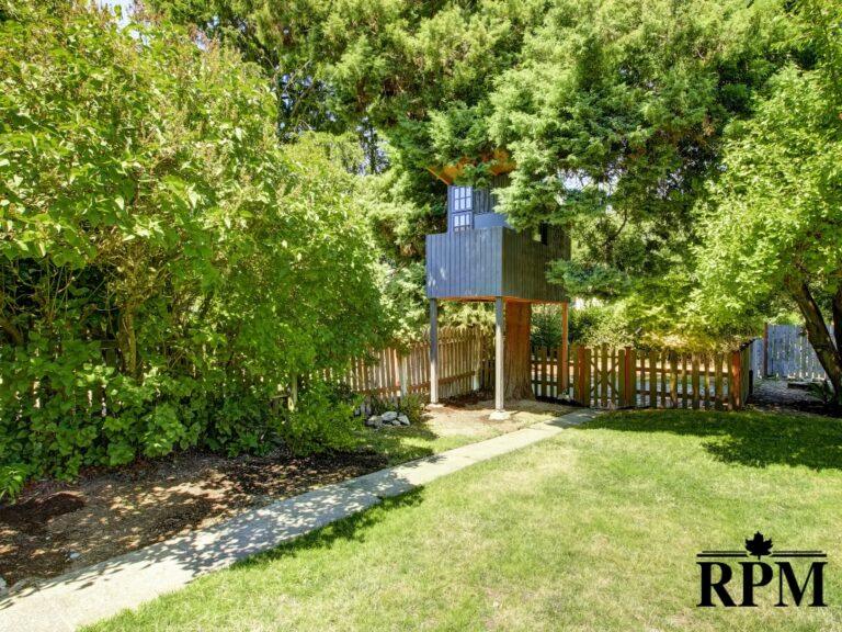 Sustainable Landscaping in Connecticut | Roberts Property Management